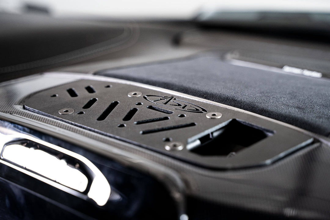 2019+ Ram 1500 & TRX Digital Device Dash Mount