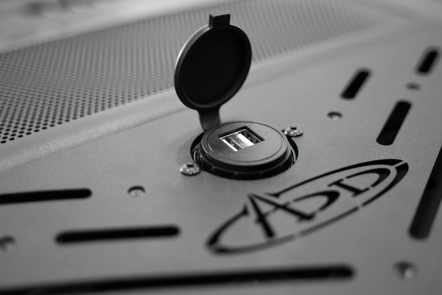 2021+ F-150 & Raptor Digital Device Dash Mount