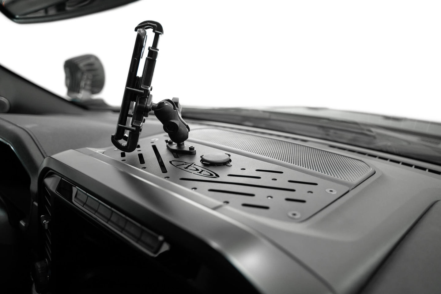 2021+ F-150 & Raptor Digital Device Dash Mount